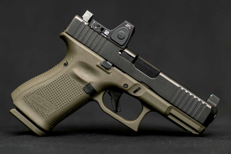 Glock 19X w/ Trijicon RMR 3.25 MOA Coyote – NRC Industries
