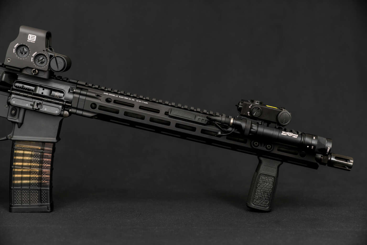 Daniel Defense DDM4V7 – 5.56 NATO – 16″ Rifle – NRC Industries